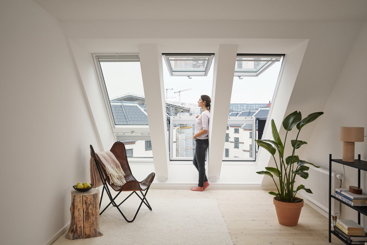 We use daylight and fresh air to create light and healthy spaces.