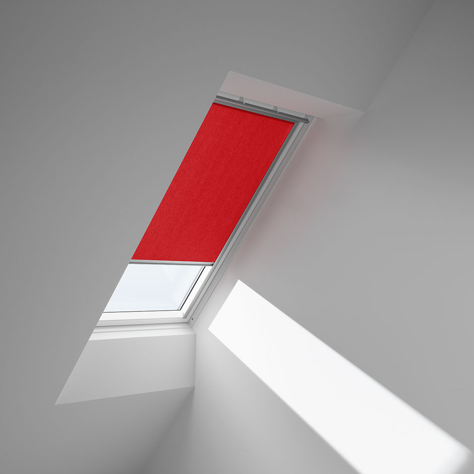VELUX Skylights, SUN TUNNEL® Skylights & Roof Windows | VELUX Canada
