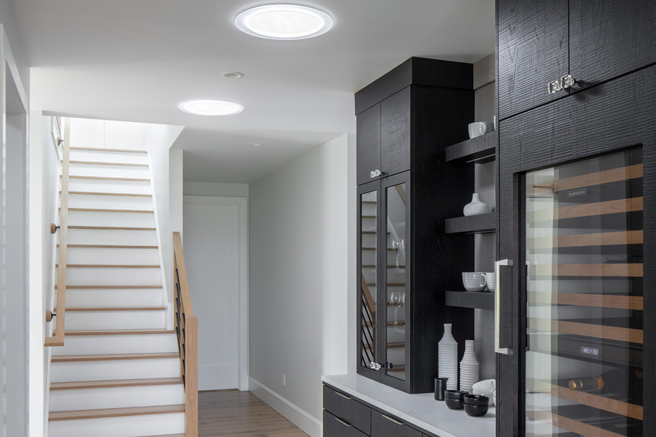 VELUX® SUN TUNNEL® Rigid Skylights | VELUX Canada